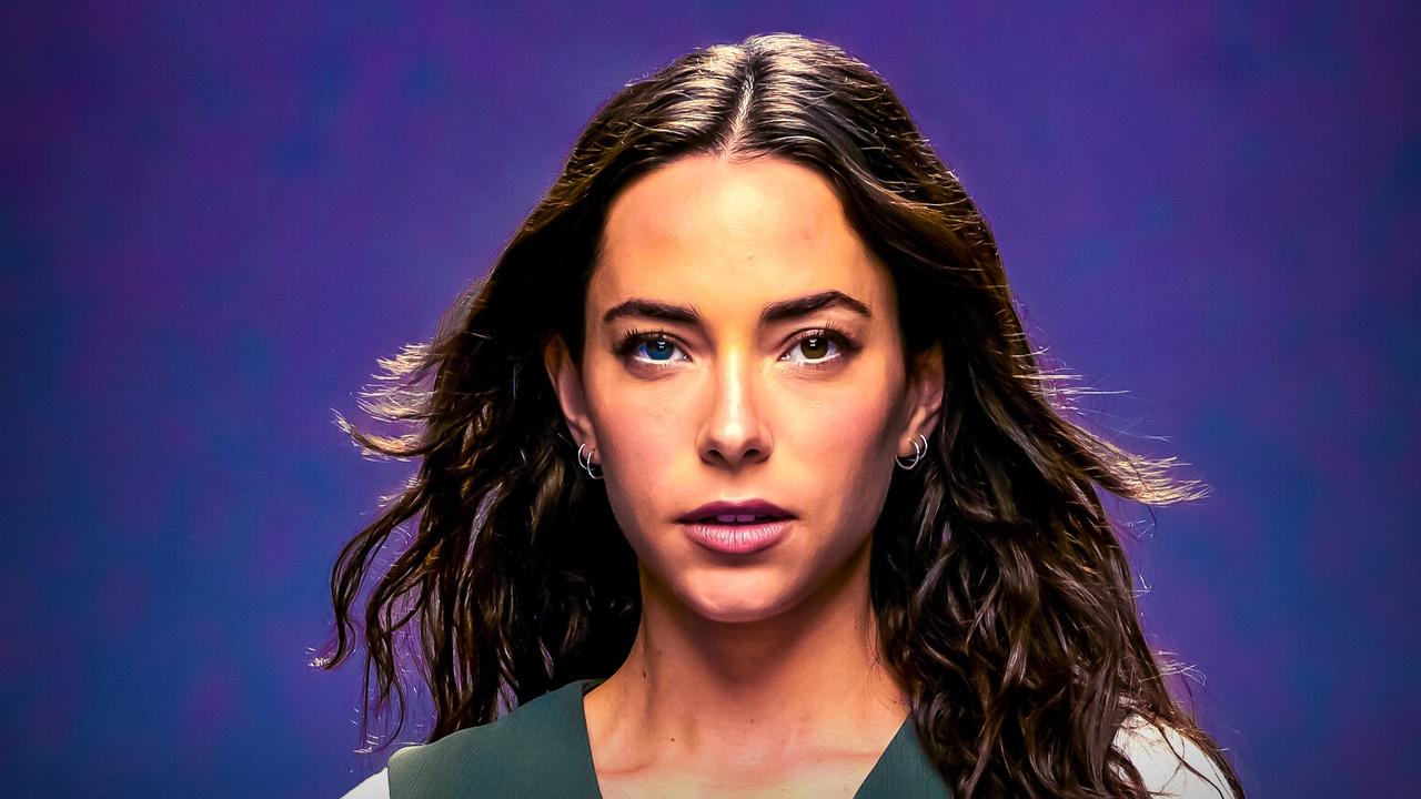 Quem é Mariel Molino? 5 coisas para saber sobre NCIS: Origins Actress - Wiki Bio Details ...