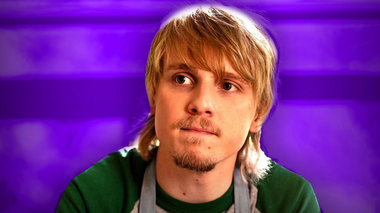 Conheça Miles Elliot: 5 coisas para saber sobre os espíritos da escola ...