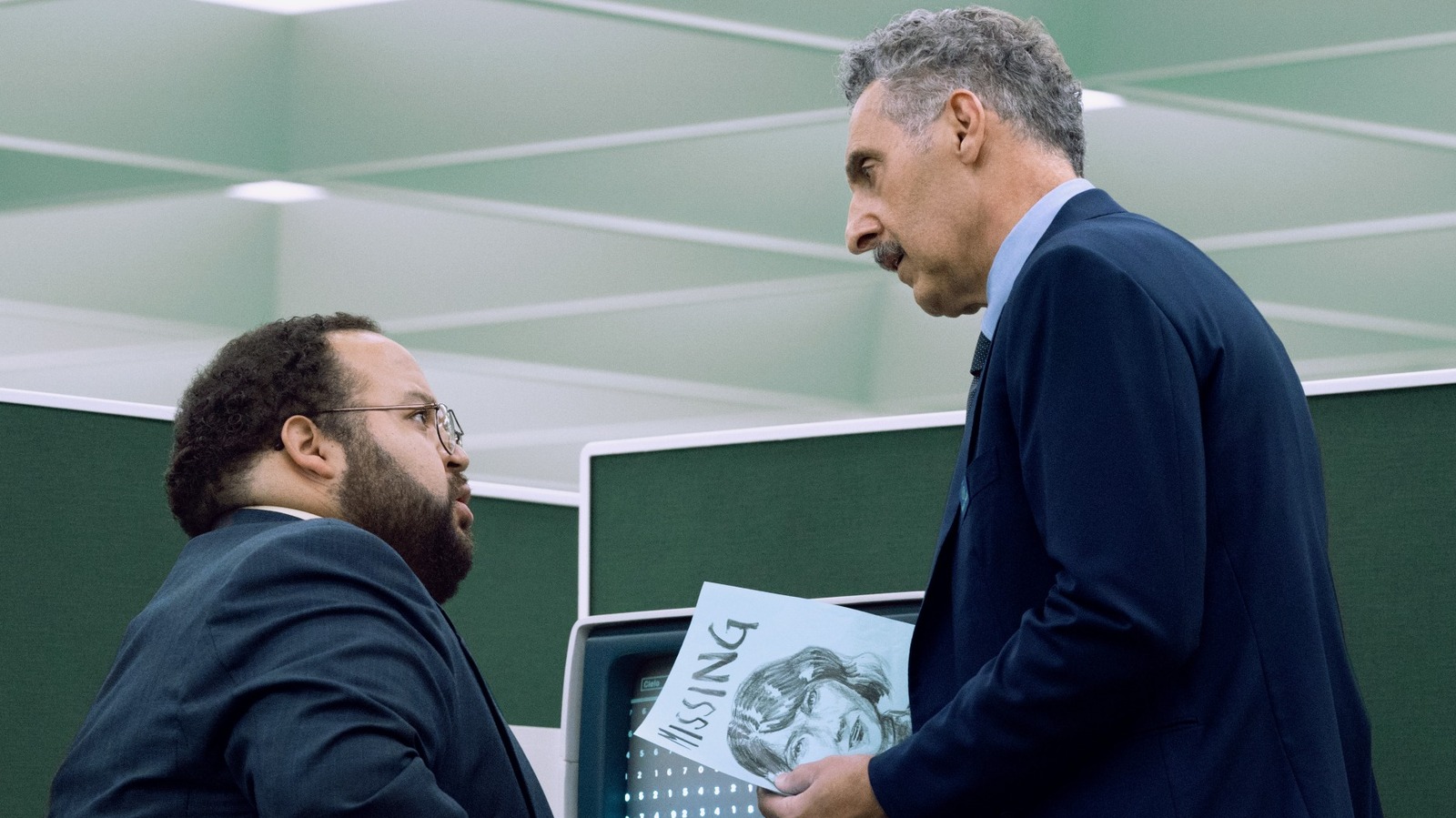 Severance Season 2 cai alguns chocantes Kier Eagan Lore no episódio 4 ...