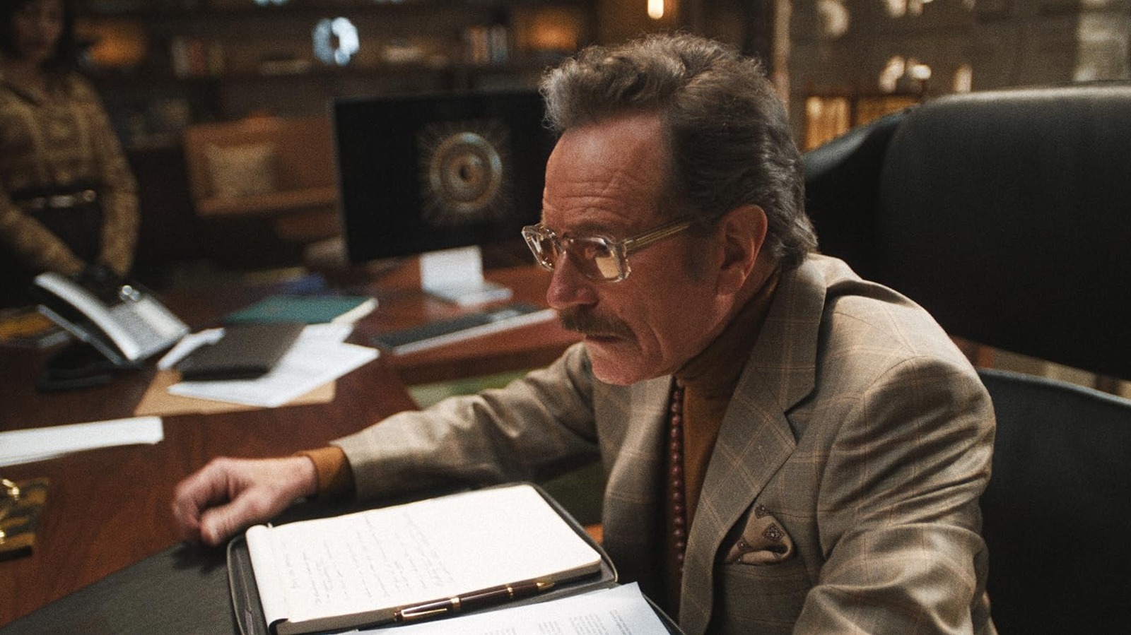 O personagem de estúdio de Bryan Cranston é um corte profundo para ...